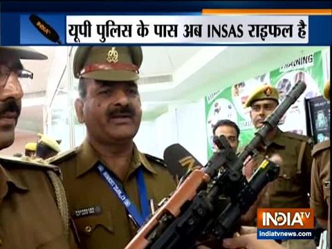 UP Police replaces .303 rifles with INSAS rifles - India TV Hindi