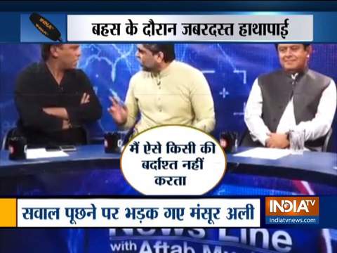 Video: Pakistani politicians fight during news channel debate